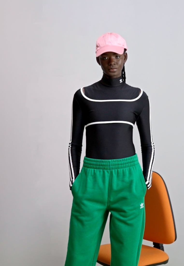 adidas Originals PANTS - Tracksuit bottoms - green - Zalando.de